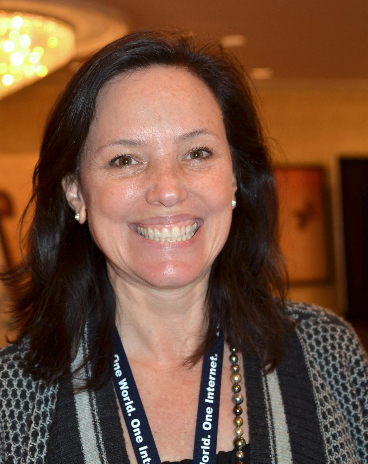 Jennifer Knoll - ICANNWiki